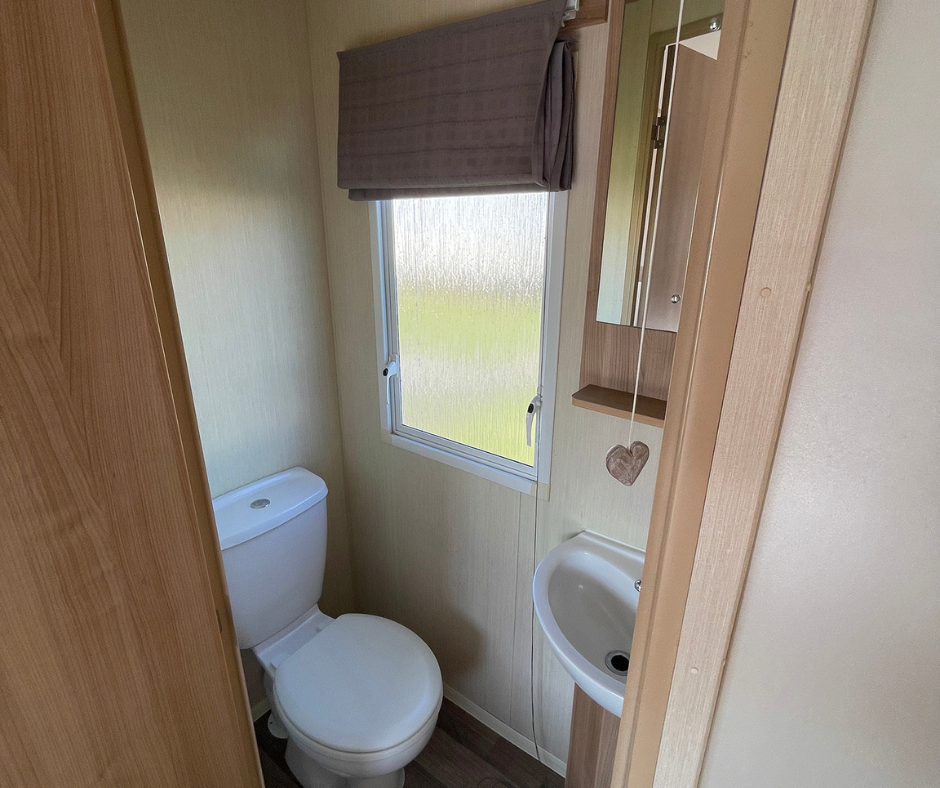 2013 ABI Horizon - Lyons Holiday Parks