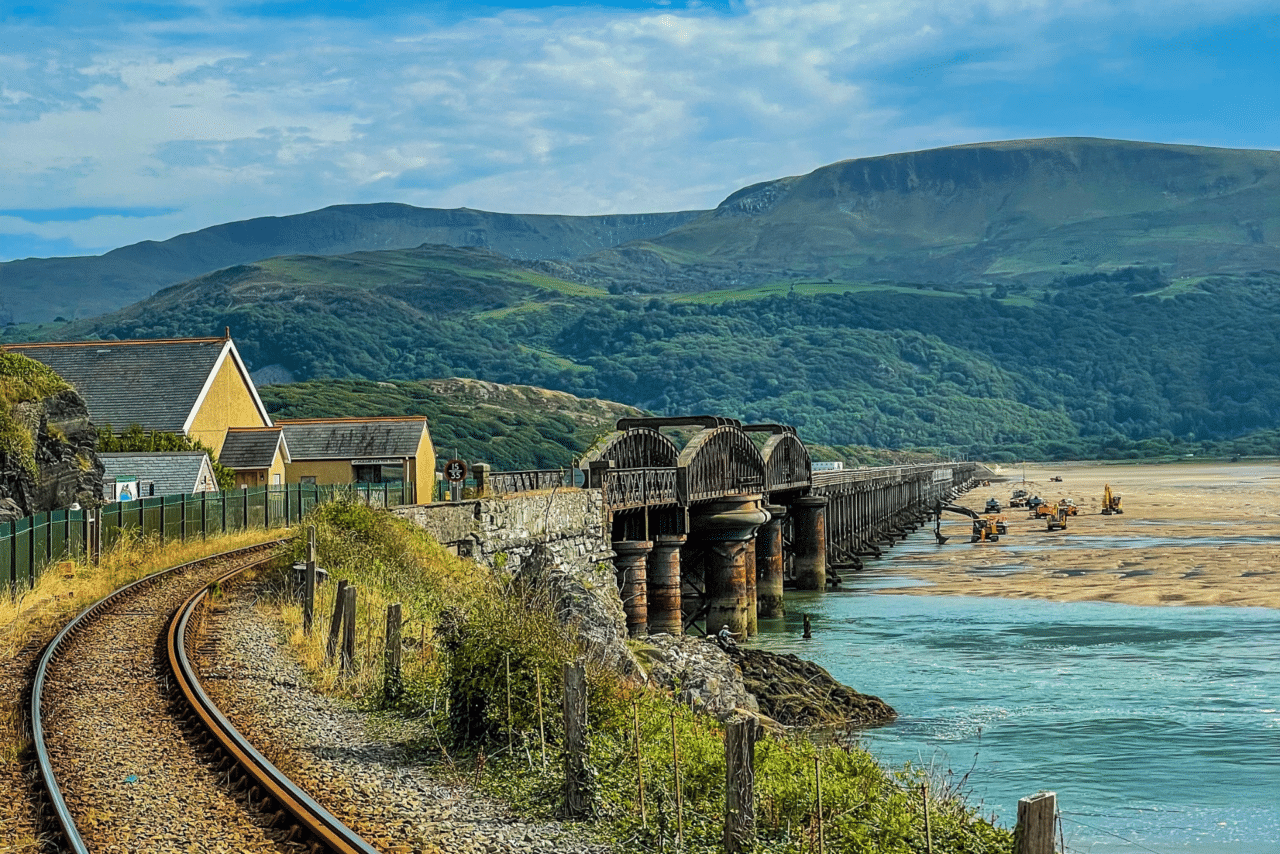 UK Summer Holidays 2023 & Summer Breaks at Lyon's