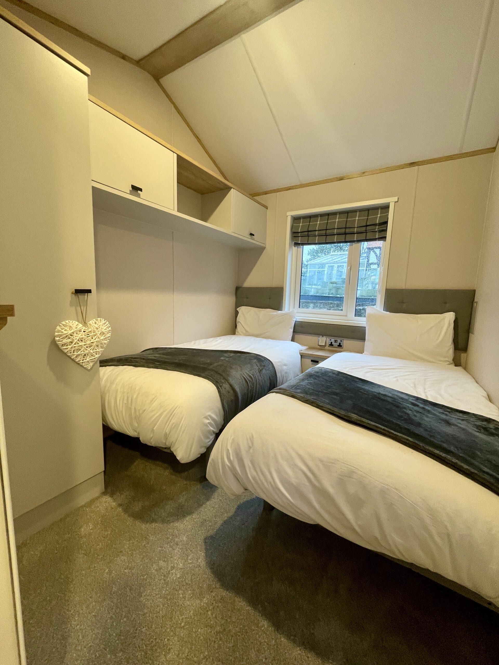 2023 Atlas Ovation - Lyons Holiday Parks