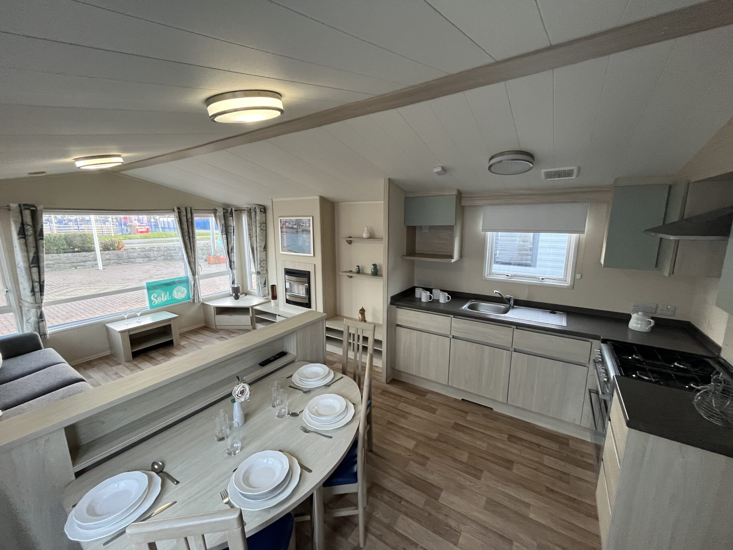 2015 Atlas Ruby - Lyons Holiday Parks