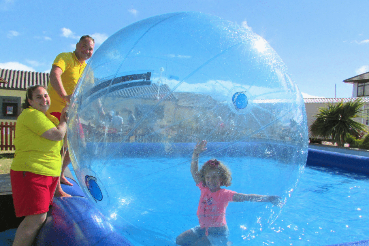 Holiday Parks with Swimming Pools | Lyons Holiday Parks